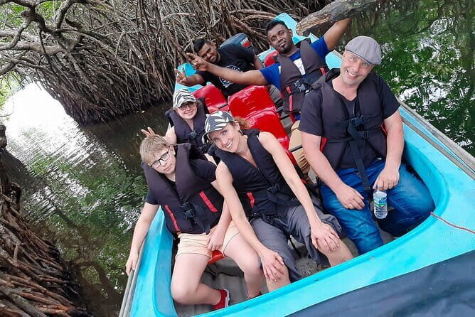 Mangrove Forest Boat Tour in Kalpitiya - The Itinerary: What to Expect