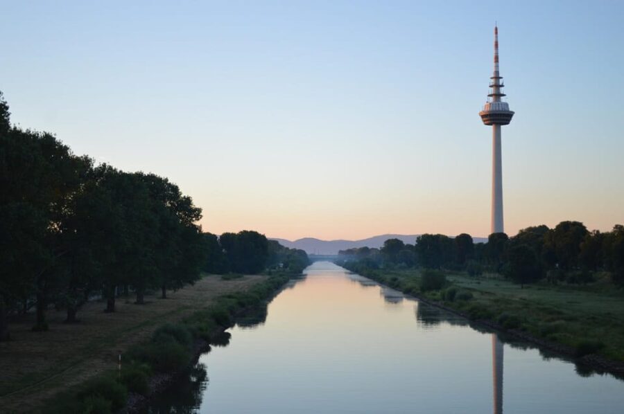 Mannheim: Express Walk with a Local in 60 minutes - Discovering Mannheim’s Vibrant Culture