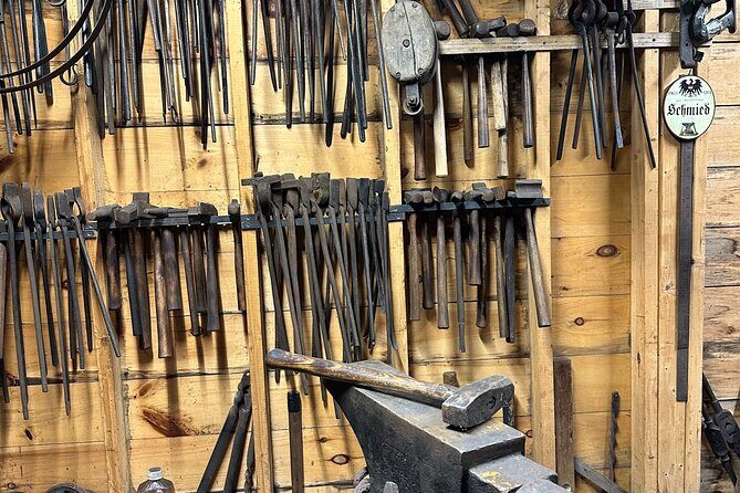 Meet a Working Blacksmith in a Colonial Town - The Value of the Experience