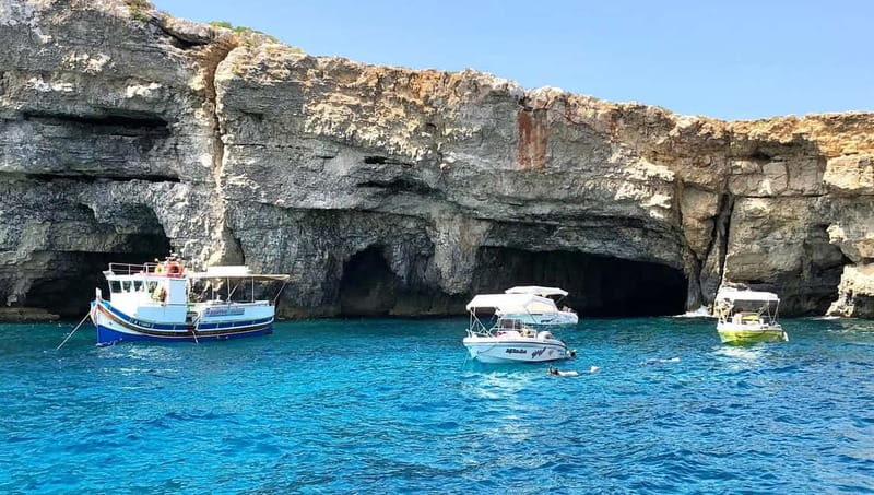 Mellieha: Private boat for 5 people to Comino & Blue Lagoon - The Itinerary: What to Expect