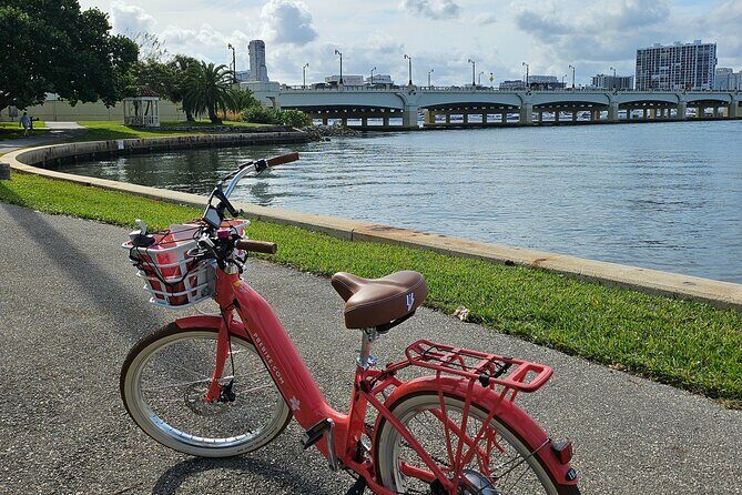 Miami Brightline Train to Palm Beach & 3 hour Ebike Rental - Exploring Palm Beach on E-Bikes