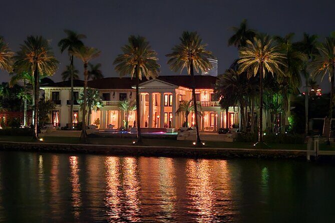 Miami Evening Cruise of Biscayne Bay on Luxury Yacht - Honest Insights from Past Travelers