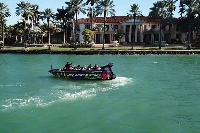 Miami Speed Boat South Beach & Hard Rock Meal at Bayside Marketplace - Who Should Consider This Tour?