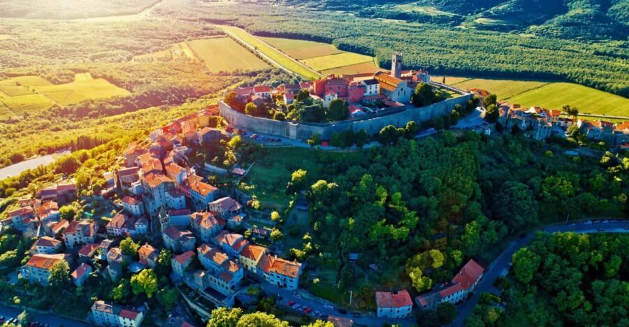 Motovun: The trail of Giants hiking tour & Fritule Tasting - The Value of the Experience
