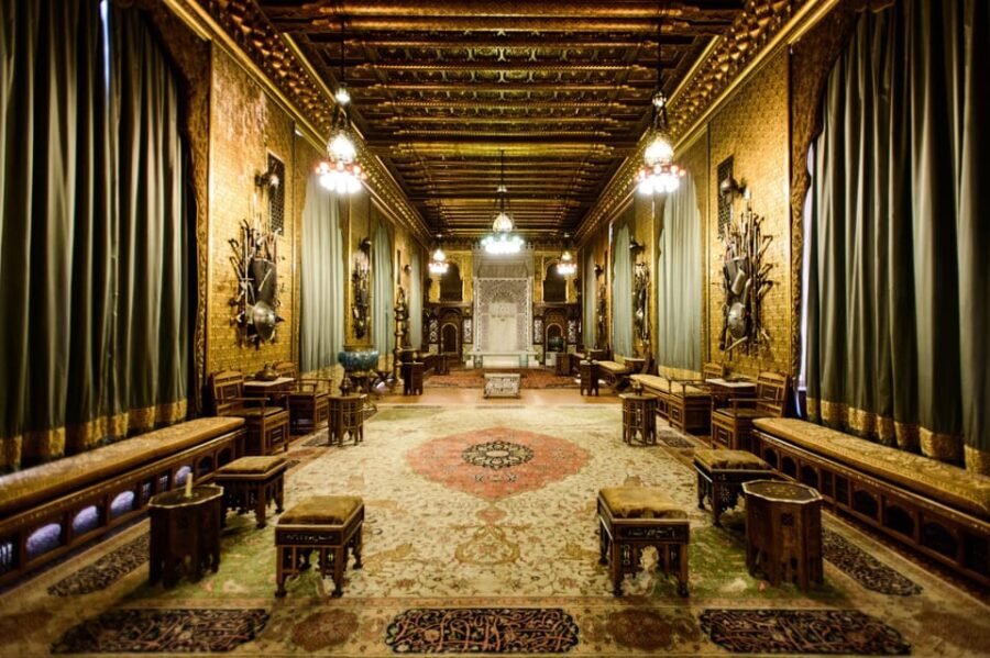 Movie Castle tour from Bucharest: Peles, Bran & Cantacuzino - Transportation and Guide Experience