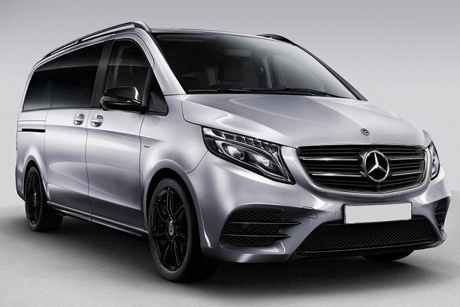 Mumbai Airport Transfers : Mumbai Airport BOM to Mumbai City in Luxury Van - What the Reviews Say