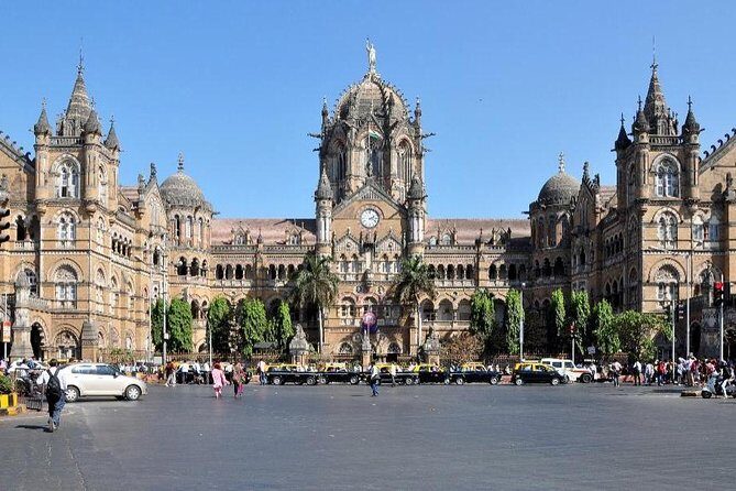 Mumbai highlights From Pier - An Authentic Overview of Mumbais Highlights