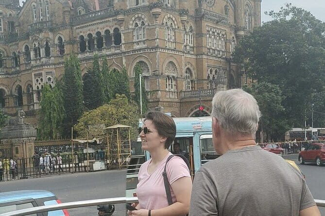 Mumbai to Vadodara Man-made Wonder of India - FAQs