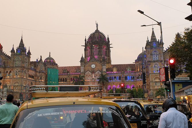 Mumbai Tour: The Most Famous Historical Spots By Car - Practical Details