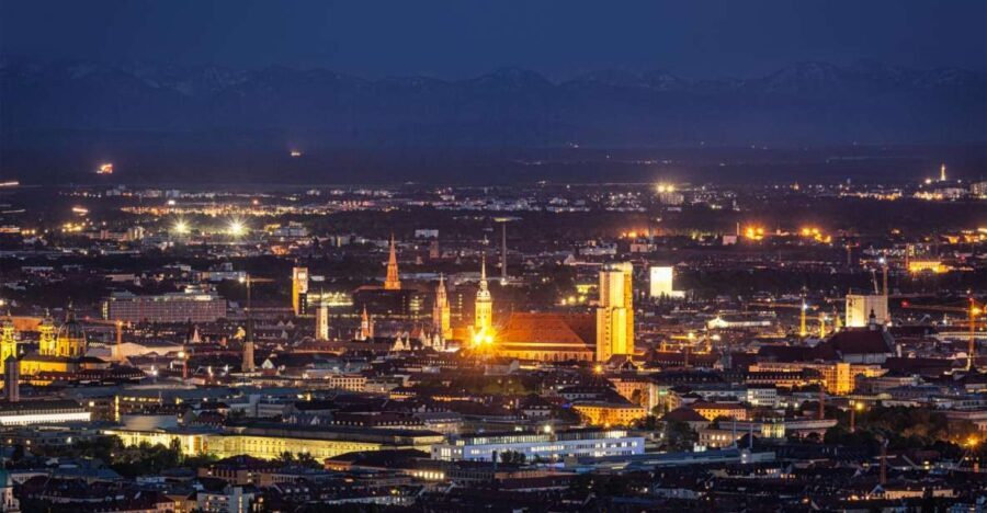 Munich: Christmas Market Magic Walking Tour with a Local - Why Choose This Tour?