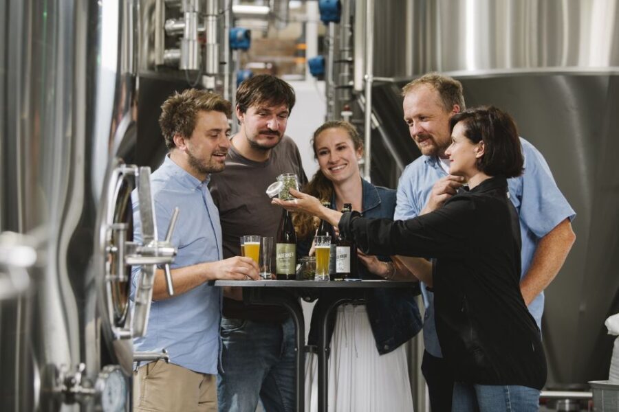 Munich: Exclusive Brewery Tour & Tasting of 4 Organic Beers - The Tour Itself: What to Expect