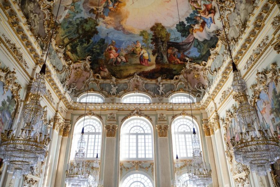 Munich: Nymphenburg Palace Skip-the-Line Private Guided Tour - Exploring the Gardens and Outdoor Spaces