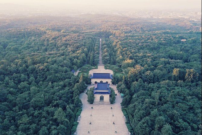 Nanjing Day Trip from Shanghai :Explore Sun-Yatsen Tomb,Old city wall, etc. - An In-Depth Look at the Nanjing Day Trip