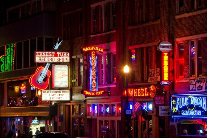 Nashville Bordellos, Burlesque, and Blood Night-Time Walking Tour - Who Is This Tour Best For?