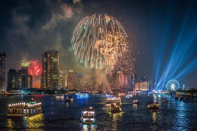 New Year Party : Chao Phraya Princess Dinner Cruise at Bangkok Admission Ticket - Authentic Feedback from Travelers