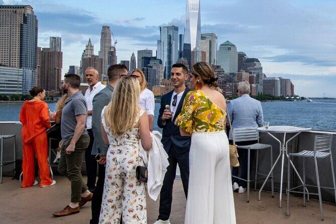 New York Signature Bottomless Mimosa Brunch in Cruise Pier 15 - The Dining Experience