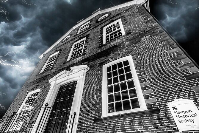 Newport Ghosts: Seaside Hauntings and Hags Tour - What to Expect on the Tour