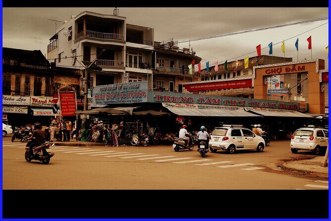 Nha Trang Half Day Highlight Private City Tour - Personal Touch: Guided Studio Visit and Authentic Food