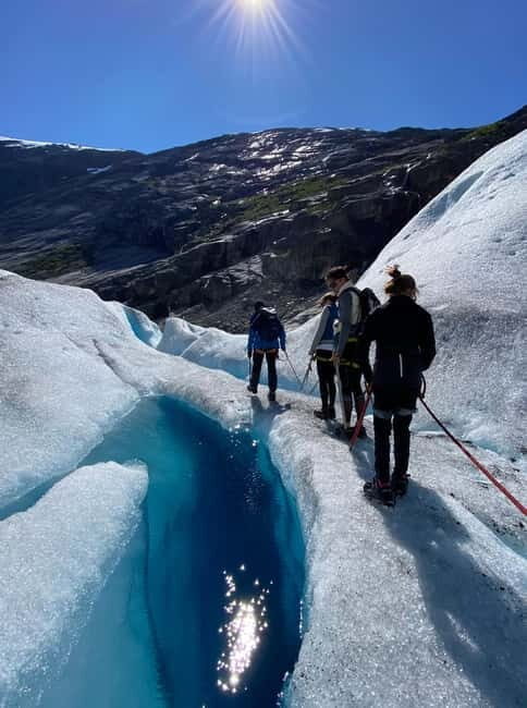 Nigards: Kayaking and Glacier Hike - Practical Considerations and Value