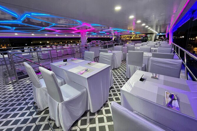 Night River Cruise with Wine on the Chao Phraya - A Detailed Look at the Experience