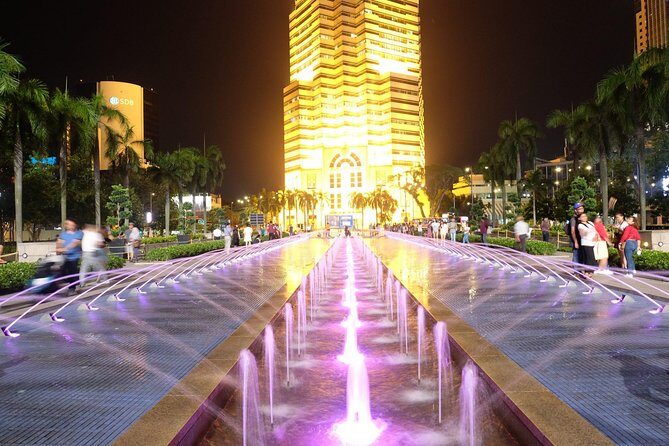Night Tour: Lake Symphony, River of Life & Saloma Bridge - What to Expect from the Experience
