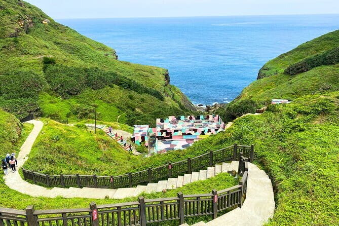 Northeast Coast Instagram Photo Tour in Keelung & New Taipei - Transport, Group Size, and Practical Tips