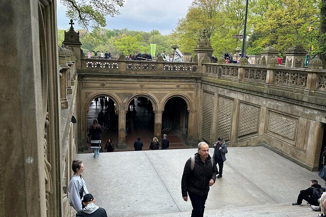 NYC Central Park Tour - What the Guide Brings to the Experience
