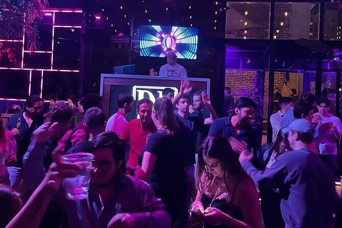 NYC Pub Crawl with Rooftop Clubbing Experience - The Itinerary: What You Can Expect