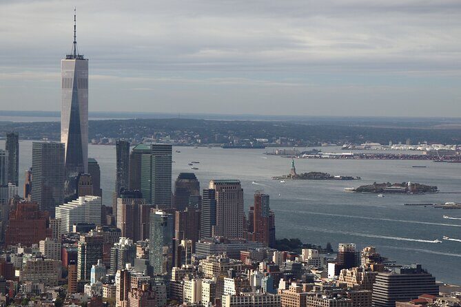 NYC Skyline and Statue of Liberty Harbor Lights Night Cruise - An Overview of the Experience