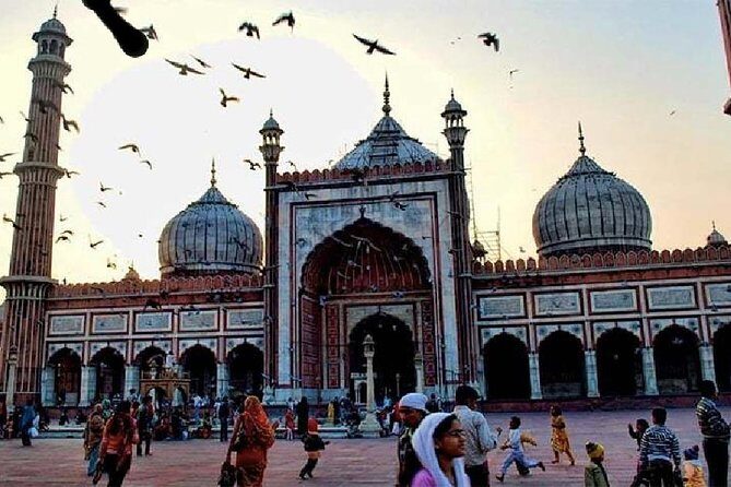 Old Delhi Bazaar Walk & Haveli Visit Tour - Value and Practical Considerations