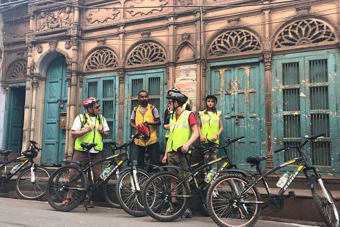 Old Delhi Cycling Tour - Who Is This Tour Best For?
