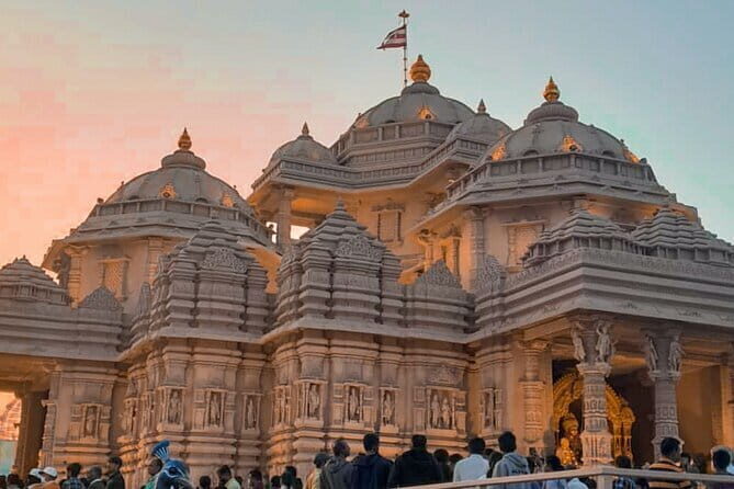 Old Delhi & Temples(Akshardham Temple and Gurudwara Bangla Sahib) - Akshardham Temple: Art, Architecture, and Calm