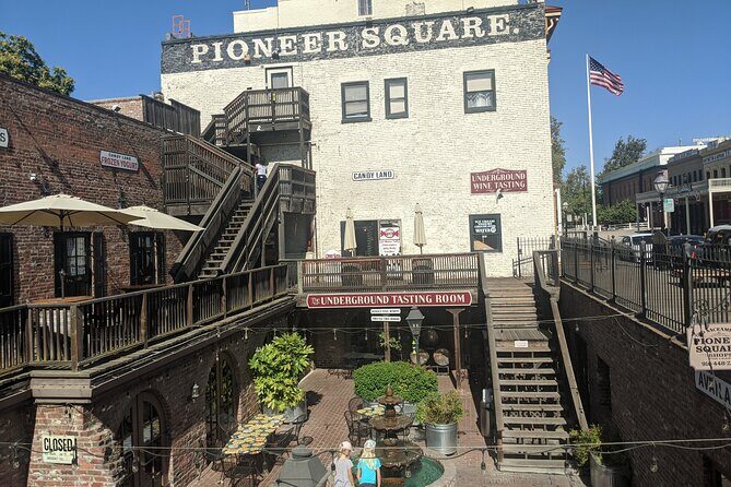 Old Sacramento Scavenger Hunt Walking Tour and Game - Highlights of the Experience