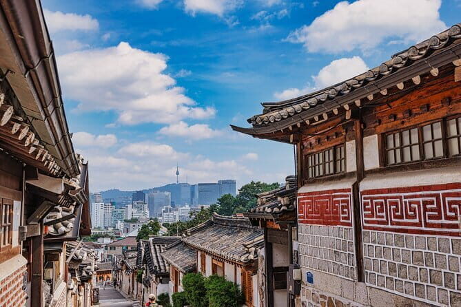 One day Essential Seoul City Tour with English or Spanish - Practical Details and Traveler Tips