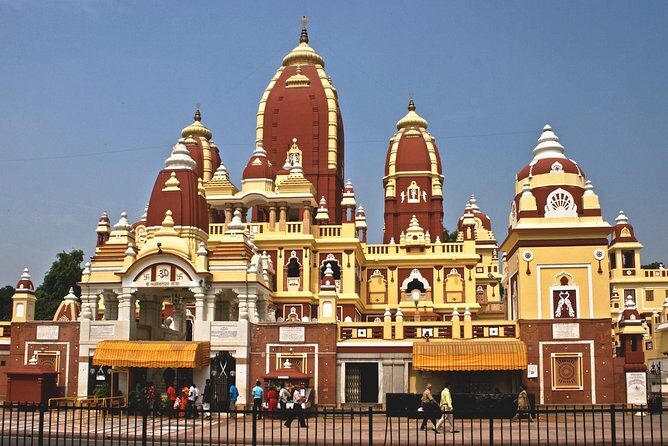 One day private temple tour of delhi In car including lunch - Who Should Consider This Tour?