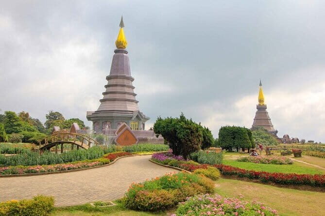 One Day Tour Doi Inthanon with Guide , Lunch and Tickets - Itinerary Breakdown