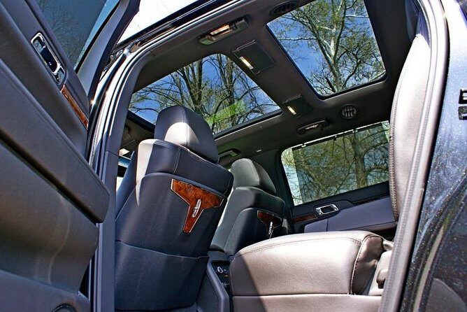 One-Way Private Meet and Greet Midway Airport Transfer by Sedan - The Experience: What to Expect