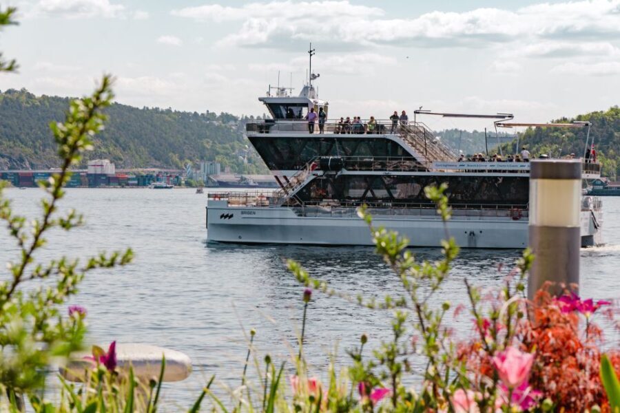 Oslo: Electric Boat Cruise with Brunch - The Brunch Experience