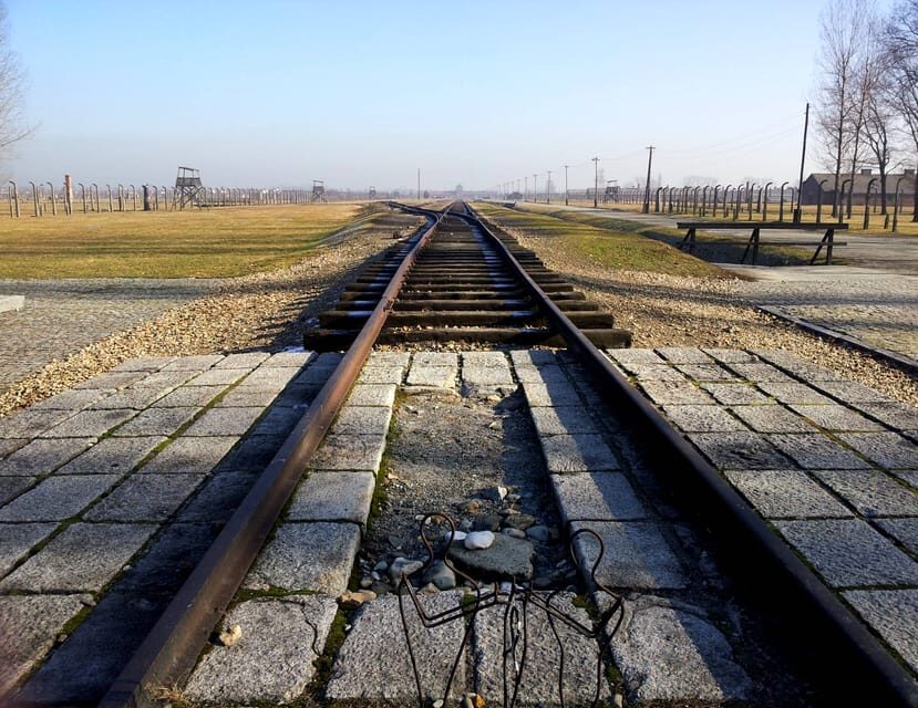 Oswiecim: Auschwitz-Birkenau Skip-the-Line Entry Tickets - Overview of the Auschwitz-Birkenau Tour