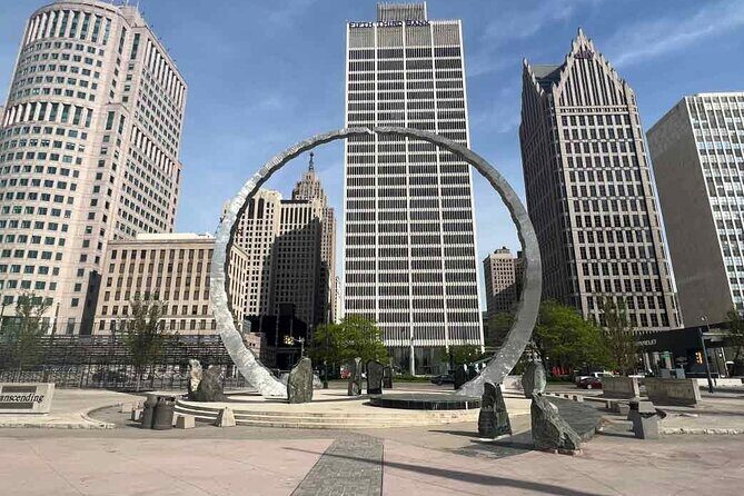 Outdoor Escape Room in Detroit - Downtown - A Closer Look at the Landmarks and Puzzles