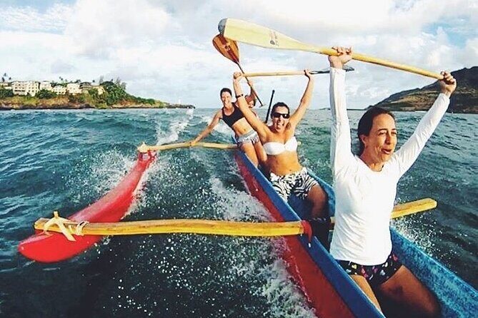 Outrigger Canoe Surfing at Kalapaki Beach - An In-Depth Look at the Experience
