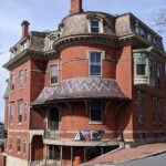 Parasols and Pocket Watches: A History Tour - Exploring the Tour Experience