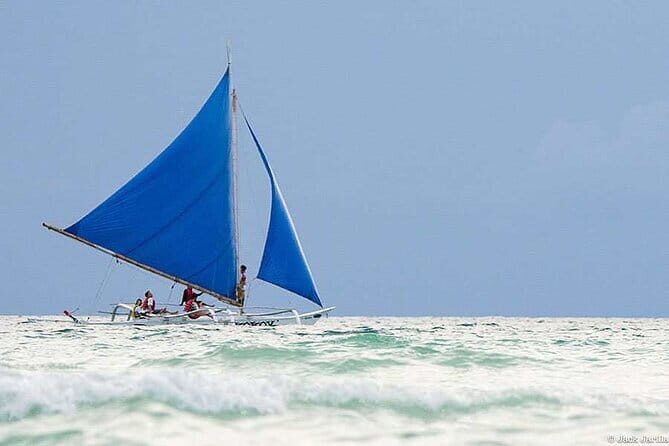 Paraw Sailing Day Tour - Comfort and Safety