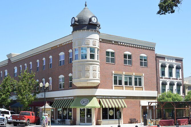 Paso Robles Scavenger Hunt Walking Tour and Game - Who Will Love This Tour?