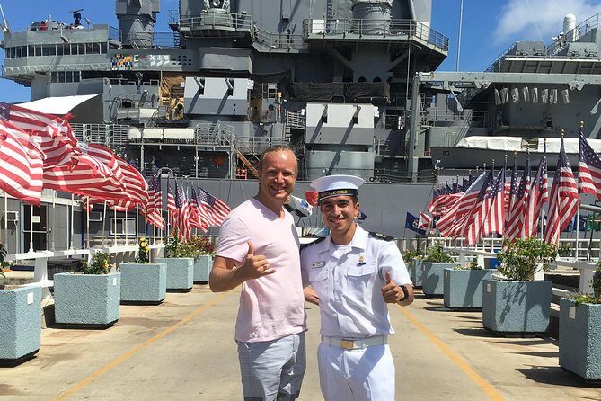 PEARL HARBOR - Excursion in Spanish - A Deep Dive into the Pearl Harbor Experience in Spanish