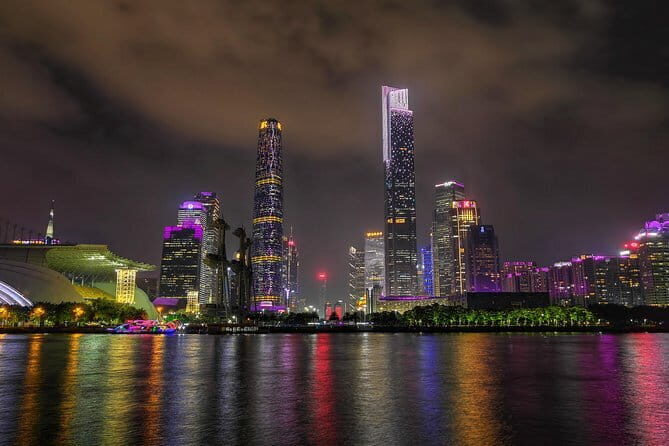 Pearl River Night Cruise with Xinjiang Cuisine Dining Experience in Guangzhou - What’s Included and What to Expect