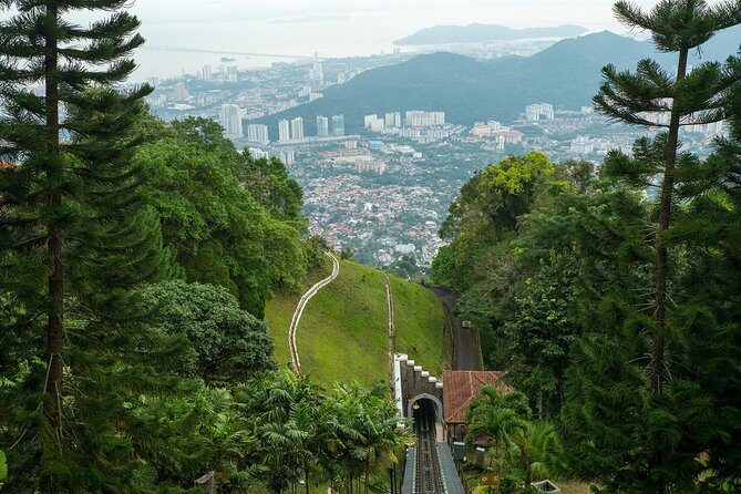 Penang Hill and the Kek Lok Si Temple - Who Is This Tour Ideal For?