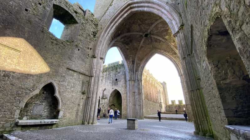 Personal Tour from Dublin: Rock of Cashel Cahir Castle &more - The Magnificence of the Rock of Cashel