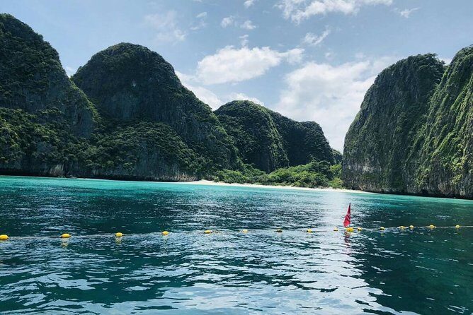 Phi Phi & Bamboo Islands Full-Day Tour by Speedboat From Phuket - What Travelers Say and Why It Matters