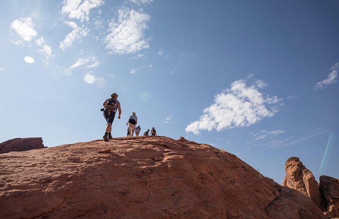 Photographer's Dream: Valley of Fire Hiking Tour - What to Expect in Terms of Experience